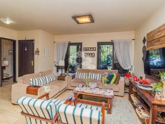 Casa / Sobrado para Venda em Porto Alegre/RS Espírito Santo 3 Quartos