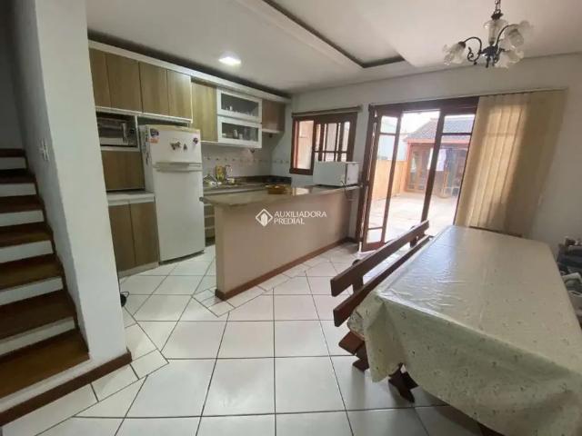 Casa / Sobrado para Venda em Porto Alegre/RS Espírito Santo 3 Quartos