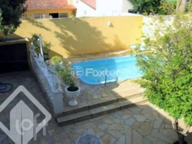 Casa / Sobrado para Venda em Porto Alegre/RS Espírito Santo 3 Quartos