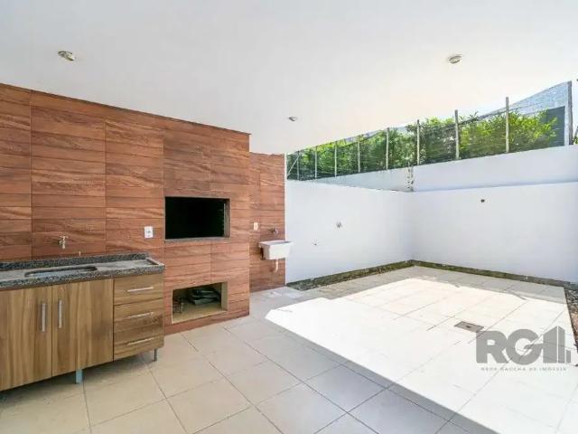 Casa / Sobrado para Venda em Porto Alegre/RS Espírito Santo 3 Quartos