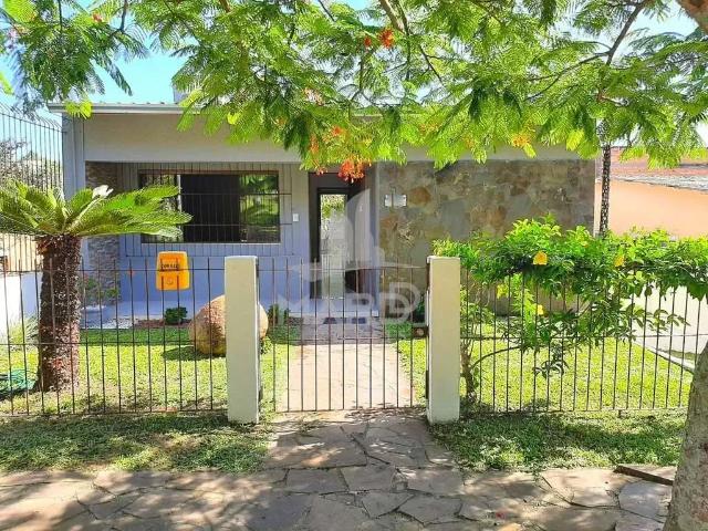 Casa / Sobrado para Venda em Porto Alegre/RS Espírito Santo 3 Quartos