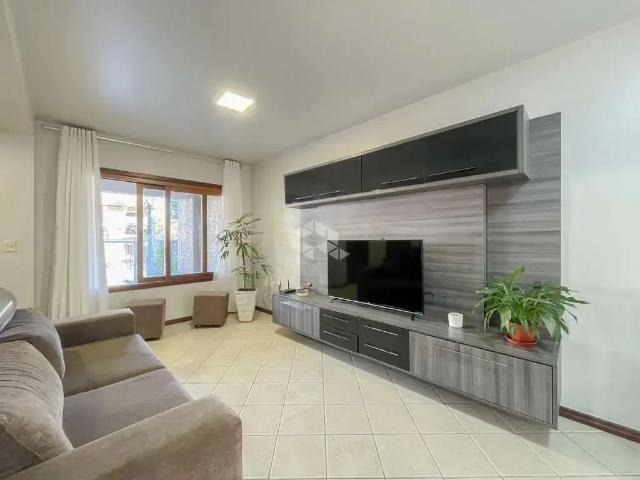 Casa / Sobrado para Venda em Porto Alegre/RS Espírito Santo 3 Quartos