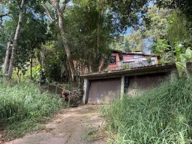 Casa / Sobrado para Venda em Porto Alegre/RS Espírito Santo 3 Quartos