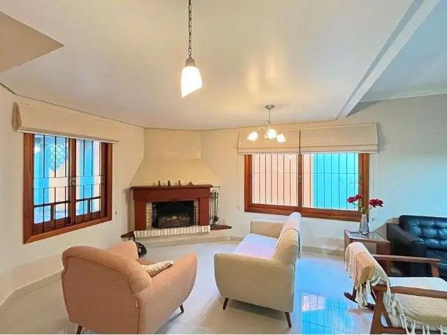 Casa / Sobrado para Venda em Porto Alegre/RS Espírito Santo 3 Quartos