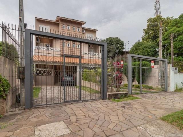 Casa / Sobrado para Venda em Porto Alegre/RS Espírito Santo 3 Quartos