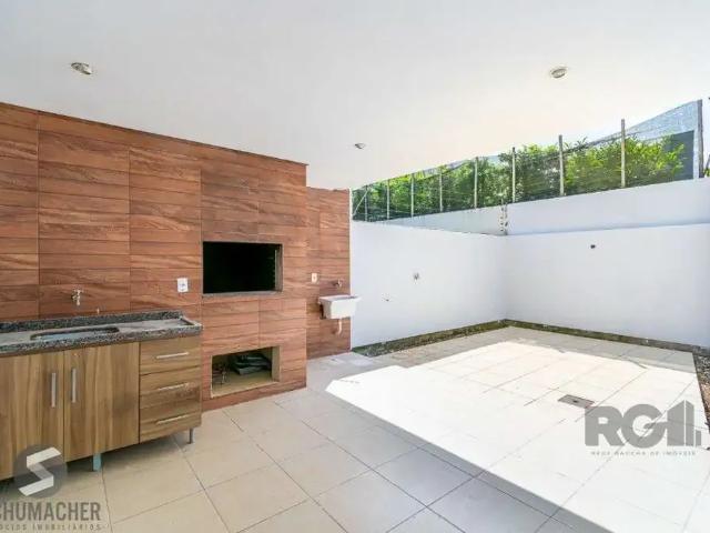 Casa / Sobrado para Venda em Porto Alegre/RS Espírito Santo 3 Quartos
