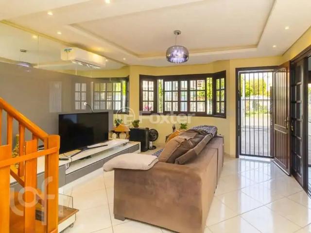 Casa / Sobrado para Venda em Porto Alegre/RS Espírito Santo 3 Quartos
