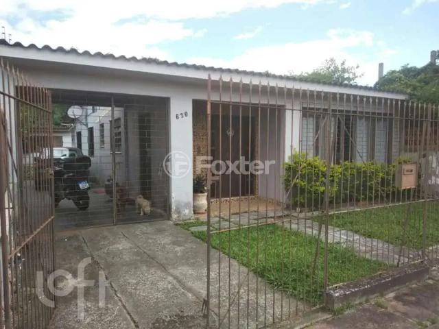 Casa / Sobrado para Venda em Porto Alegre/RS Espírito Santo 3 Quartos