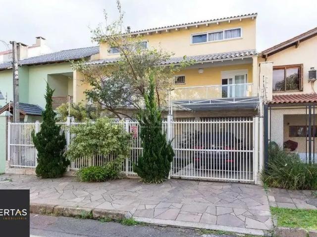 Casa / Sobrado para Venda em Porto Alegre/RS Espírito Santo 3 Quartos