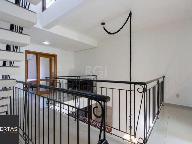 Casa / Sobrado para Venda em Porto Alegre/RS Espírito Santo 3 Quartos