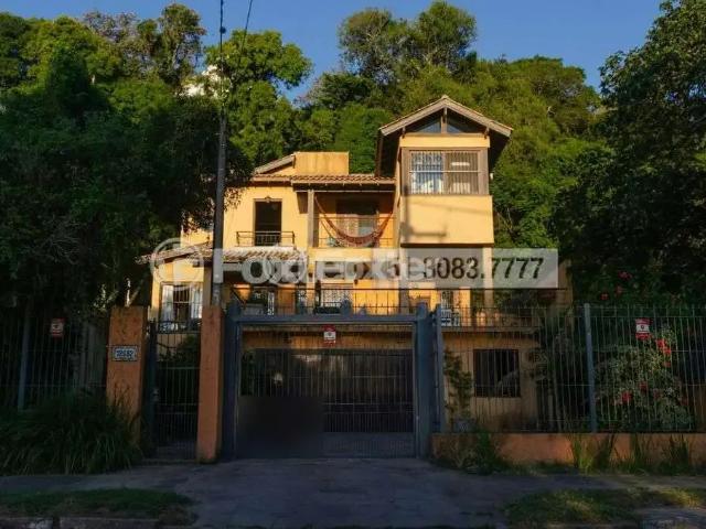 Casa / Sobrado para Venda em Porto Alegre/RS Espírito Santo 3 Quartos