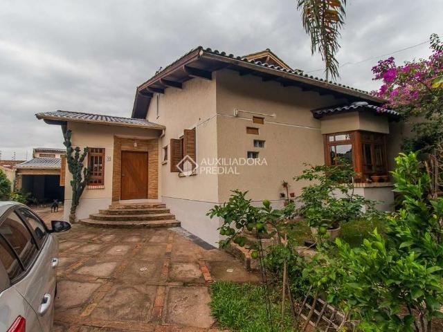 Casa / Sobrado para Venda em Porto Alegre/RS Espírito Santo 3 Quartos