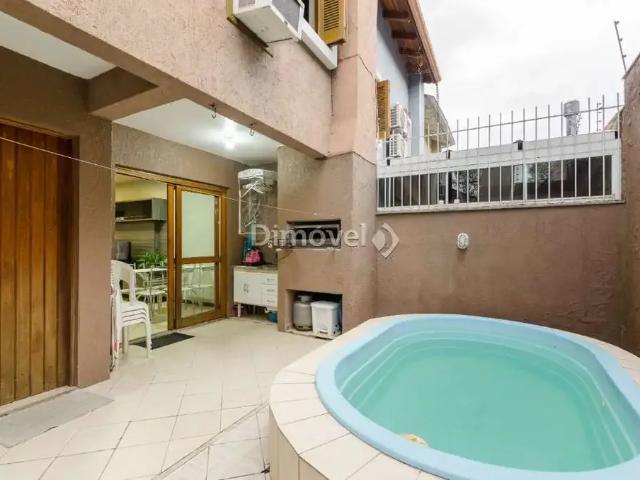 Casa / Sobrado para Venda em Porto Alegre/RS Espírito Santo 3 Quartos