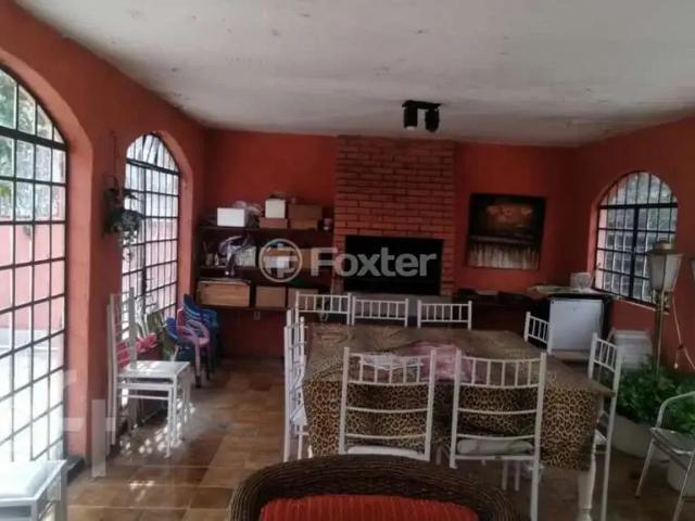 Casa / Sobrado para Venda em Porto Alegre/RS Espírito Santo 3 Quartos