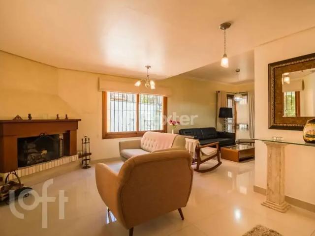 Casa / Sobrado para Venda em Porto Alegre/RS Espírito Santo 3 Quartos