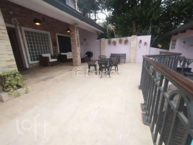 Casa / Sobrado para Venda em Porto Alegre/RS Espírito Santo 3 Quartos