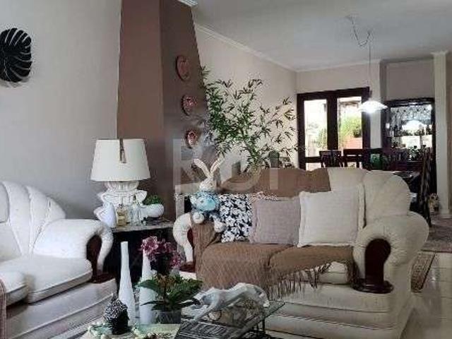 Casa / Sobrado para Venda em Porto Alegre/RS Espírito Santo 3 Quartos