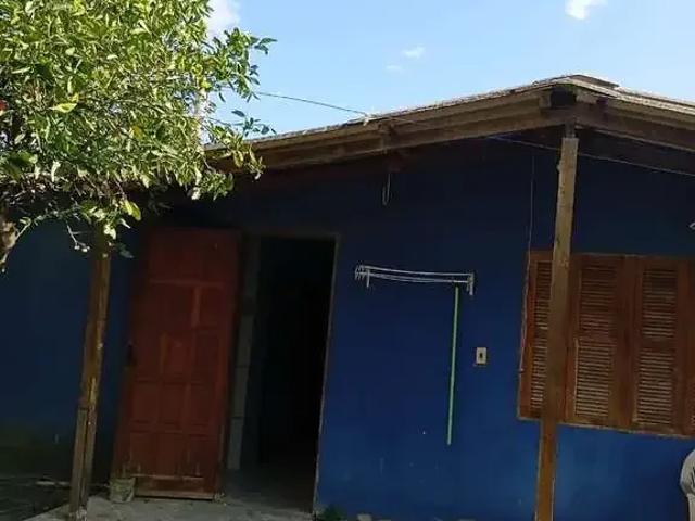 Casa / Sobrado para Venda em Porto Alegre/RS Extrema 3 Quartos