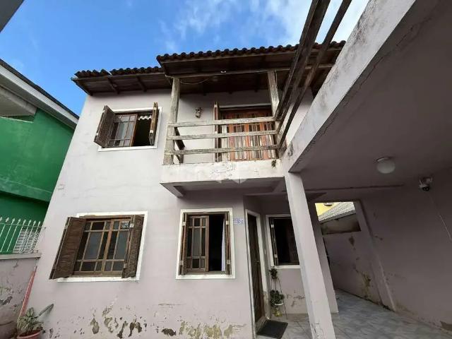 Casa / Sobrado para Venda em Porto Alegre/RS Farrapos 5 Quartos