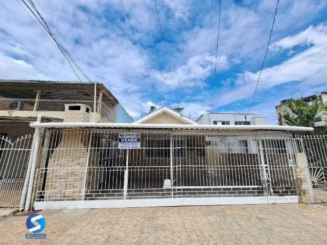 Casa / Sobrado para Venda em Porto Alegre/RS Farrapos 2 Quartos
