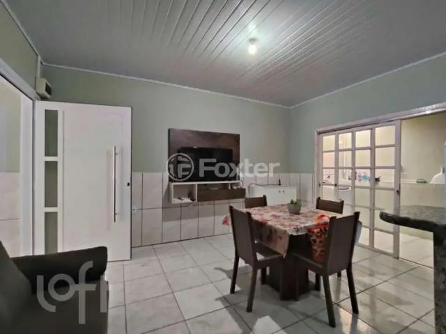 Casa / Sobrado para Venda em Porto Alegre/RS Farrapos 2 Quartos