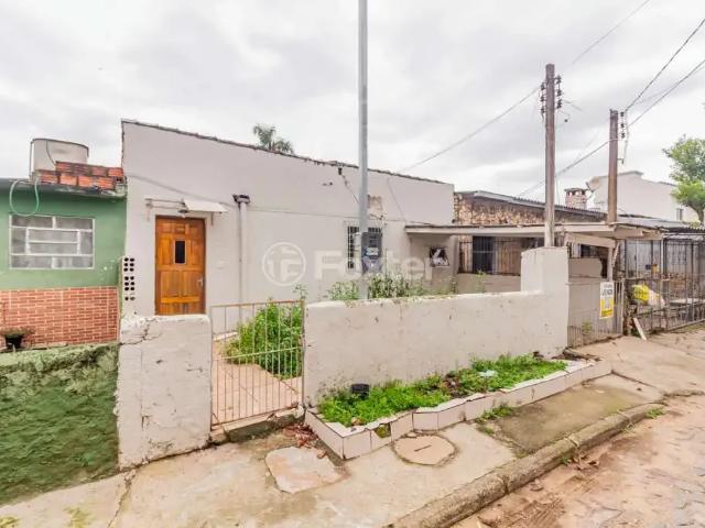 Casa / Sobrado para Venda em Porto Alegre/RS Farrapos 2 Quartos
