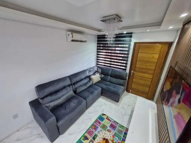 Casa / Sobrado para Venda em Porto Alegre/RS Farrapos 2 Quartos