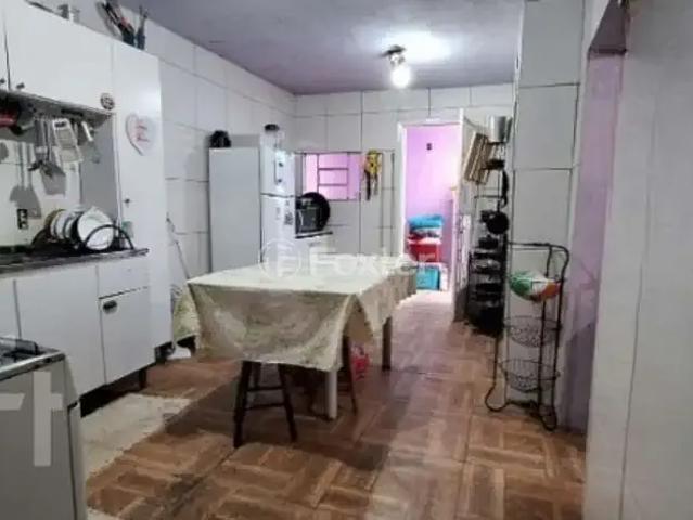 Casa / Sobrado para Venda em Porto Alegre/RS Farrapos 3 Quartos