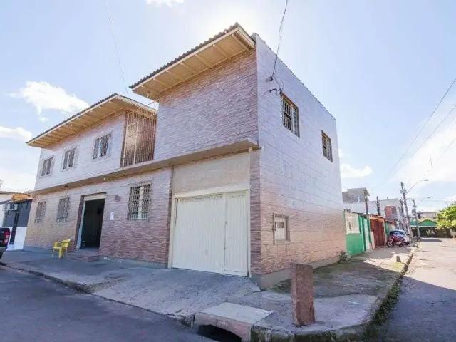 Casa / Sobrado para Venda em Porto Alegre/RS Farrapos 3 Quartos
