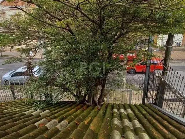Casa / Sobrado para Venda em Porto Alegre/RS Floresta 4 Quartos