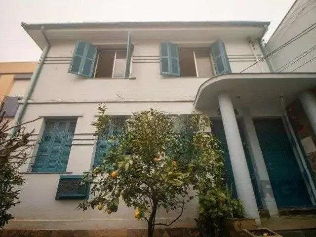 Casa / Sobrado para Venda em Porto Alegre/RS Floresta 4 Quartos
