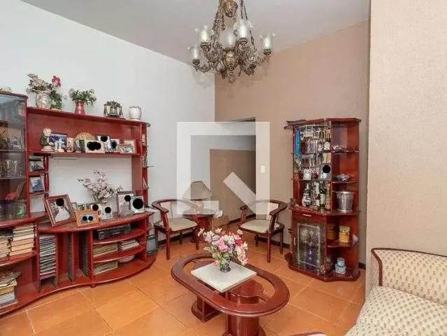 Casa / Sobrado para Venda em Porto Alegre/RS Floresta 4 Quartos