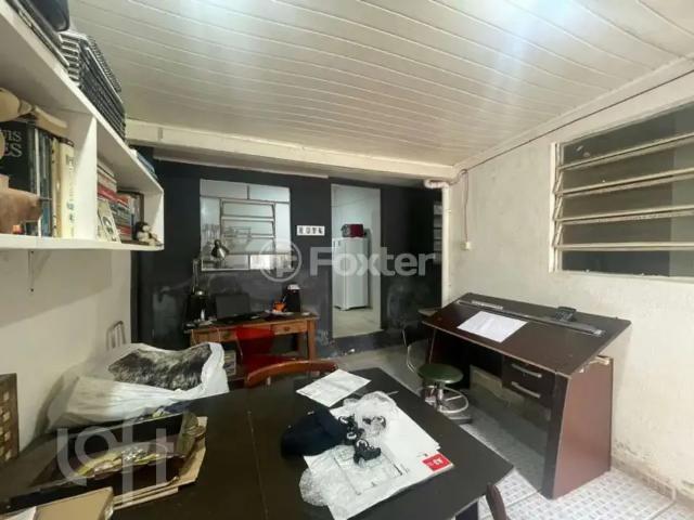 Casa / Sobrado para Venda em Porto Alegre/RS Floresta 1 Quartos