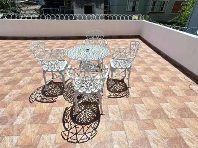 Casa / Sobrado para Venda em Porto Alegre/RS Floresta 2 Quartos