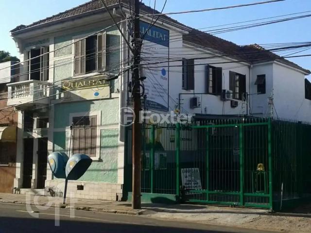 Casa / Sobrado para Venda em Porto Alegre/RS Floresta 3 Quartos