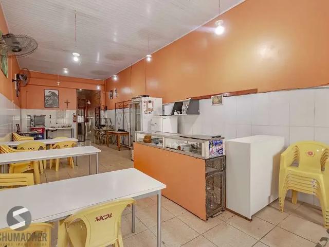 Casa / Sobrado para Venda em Porto Alegre/RS Floresta 3 Quartos