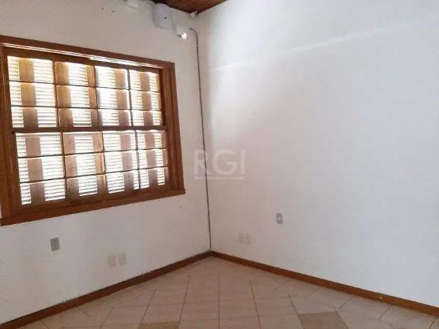Casa / Sobrado para Venda em Porto Alegre/RS Floresta 3 Quartos