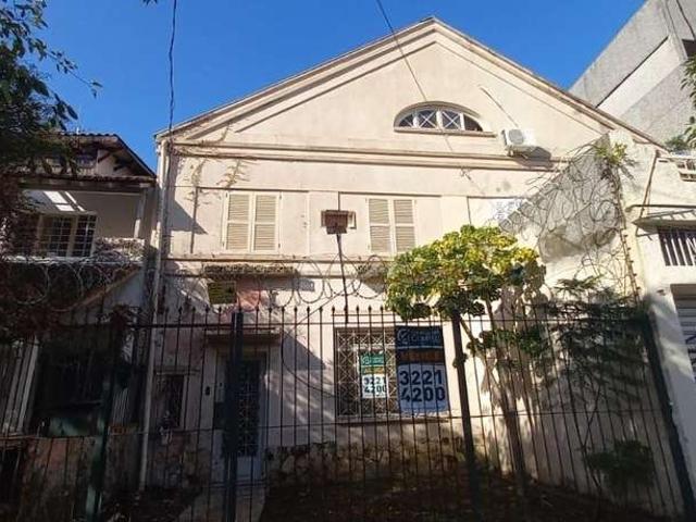 Casa / Sobrado para Venda em Porto Alegre/RS Floresta 3 Quartos