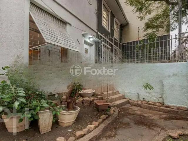 Casa / Sobrado para Venda em Porto Alegre/RS Floresta 3 Quartos