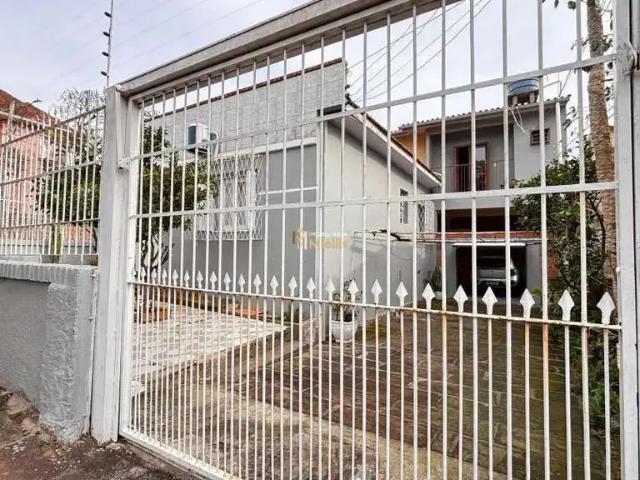 Casa / Sobrado para Venda em Porto Alegre/RS Glória 3 Quartos