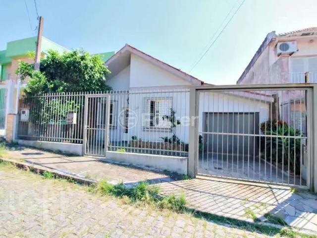 Casa / Sobrado para Venda em Porto Alegre/RS Glória 4 Quartos