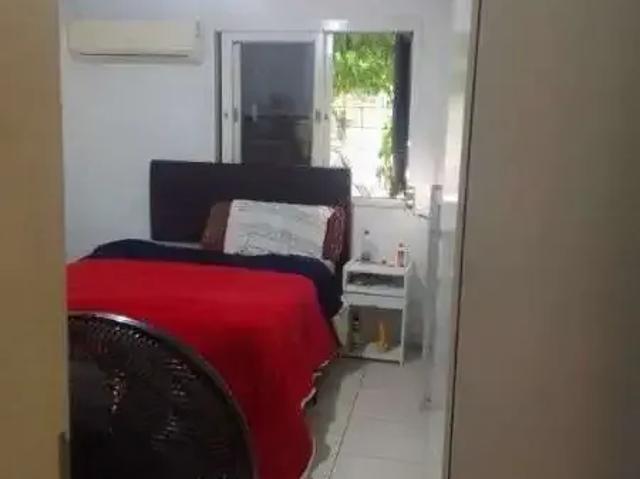 Casa / Sobrado para Venda em Porto Alegre/RS Guarujá 2 Quartos