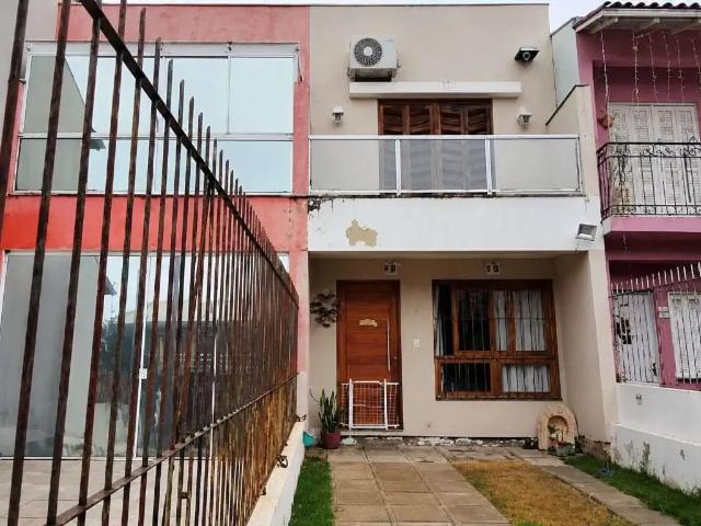 Casa / Sobrado para Venda em Porto Alegre/RS Guarujá