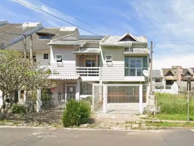 Casa / Sobrado para Venda em Porto Alegre/RS Guarujá 3 Quartos