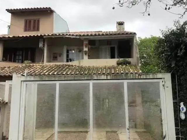 Casa / Sobrado para Venda em Porto Alegre/RS Guarujá 3 Quartos