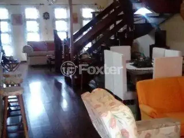 Casa / Sobrado para Venda em Porto Alegre/RS Guarujá 3 Quartos
