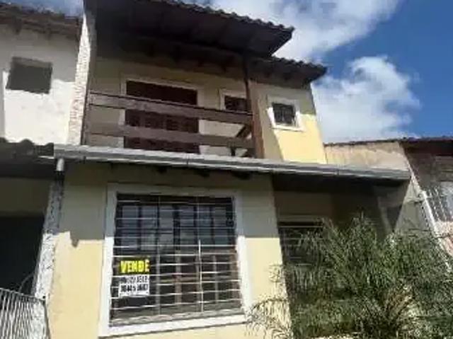Casa / Sobrado para Venda em Porto Alegre/RS Guarujá 3 Quartos