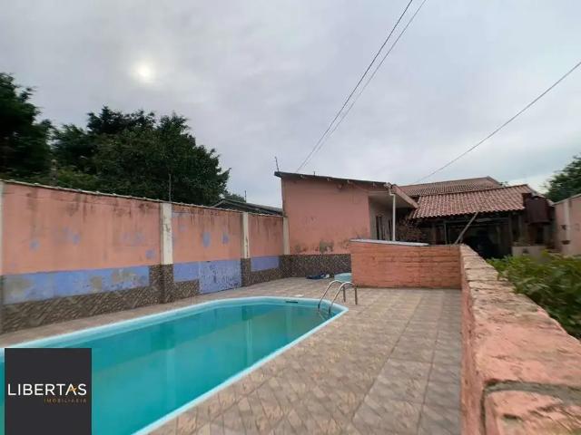 Casa / Sobrado para Venda em Porto Alegre/RS Guarujá 3 Quartos