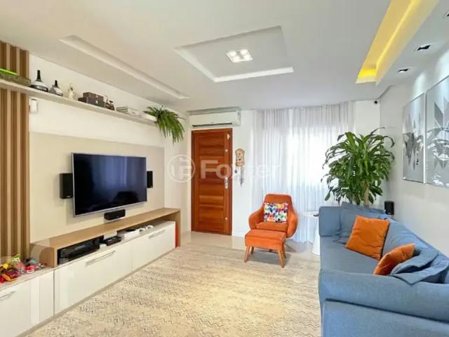 Casa / Sobrado para Venda em Porto Alegre/RS Guarujá 3 Quartos