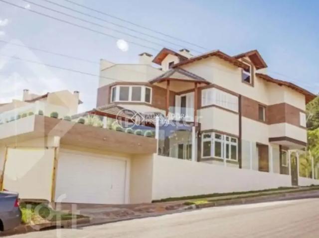 Casa / Sobrado para Venda em Porto Alegre/RS Guarujá 3 Quartos